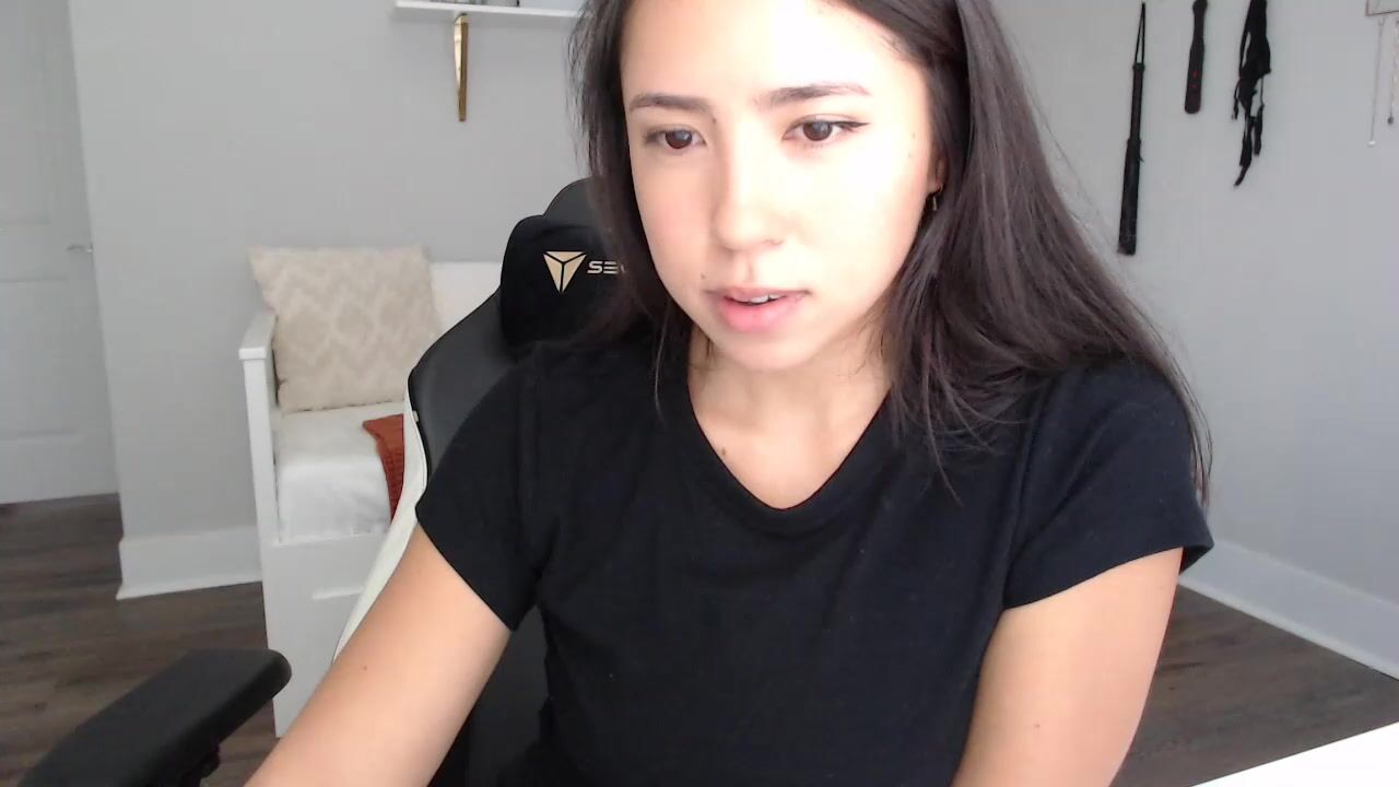 Jadelove 2023 10 25 1742 Webcam Video